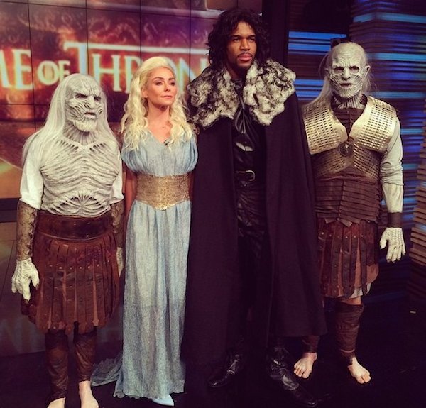 Recap Best Celebrity Halloween Costumes Of 2014 ThatPlum Recap Best Celebrity Halloween Costumes Of 2014 ThatPlum